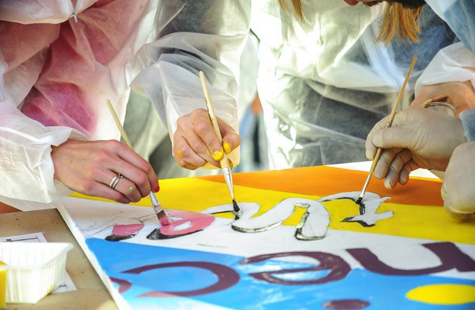 The Big Picture - Creative Team Building Painting Activity for Office